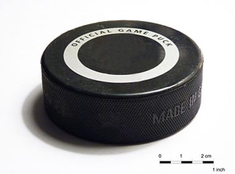Le hockey au Québec : on se rejoint sur la glace ? | LM Le Québec